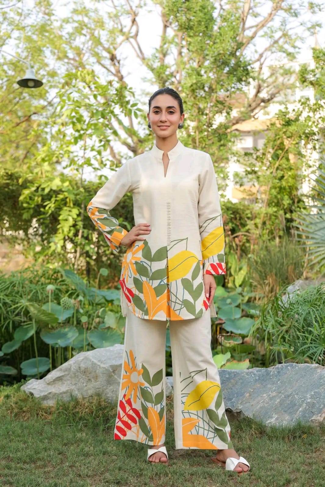 Cotton flex co-ord set with flora-fauna prints – Eraya